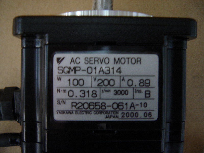 YASKAWA SGMP-01A314 - 裕益科技自動化設備可程式編碼器PLC分散式控制系統DCS