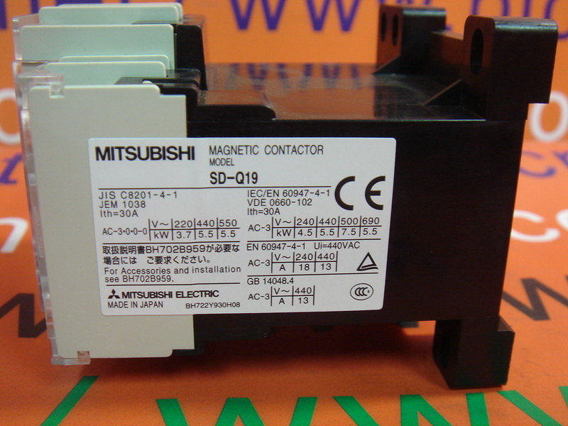 MITSUBISHI SD-Q19 - PLC DCS SERVO Control MOTOR POWER SUPPLY IPC ROBOT
