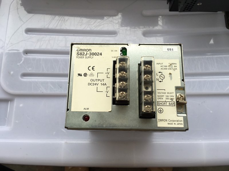 OMRON S82J-30024 - 裕益科技自動化設備可程式編碼器PLC分散式控制系統DCS