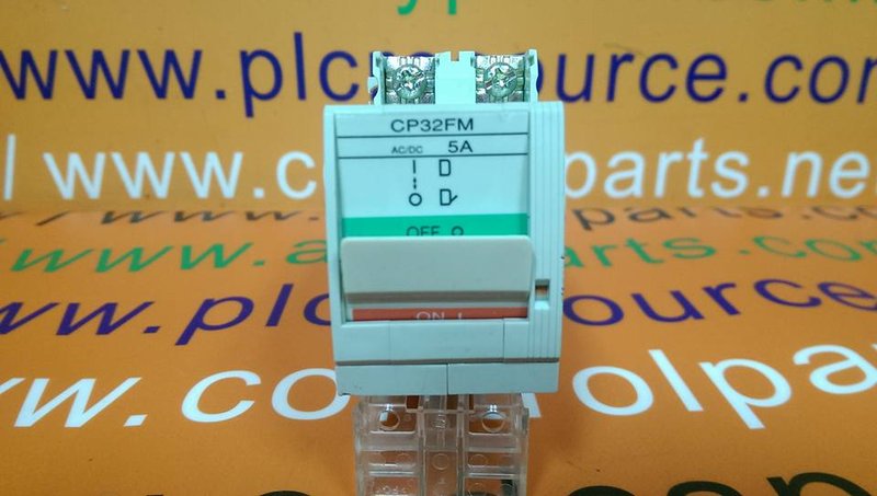 FUJI ELECTRIC CIRCUT PROTECTOR 5A CP32FM/5 - 裕益科技自動化設備可程式編碼器PLC分散式控制系統DCS