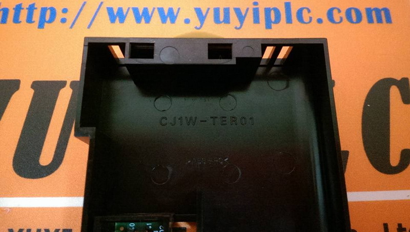 OMRON CJ1W-TER01 CPU RACK OR EXPANSION RACK - 裕益科技自動化設備可程式編碼器PLC分散式控制系統DCS