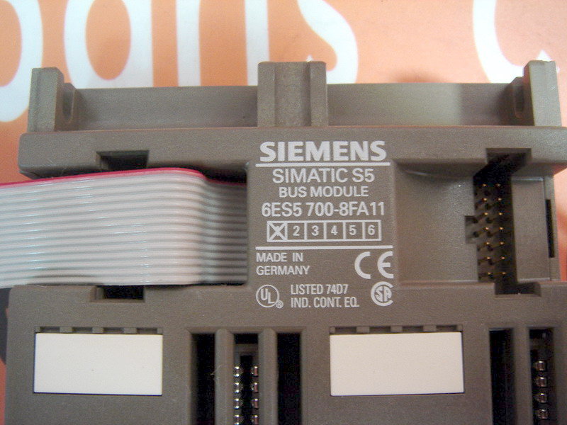 SIEMENS SIMATIC S5 BUS MODULE 6ES5 700-8FA11 - 裕益科技自動化設備可程式編碼器PLC分散式控制系統DCS