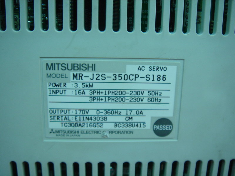 Mitsubishi MR-J2S-350CP-S186 AC SERVO 3.5kWMitsubishi MR-J2S-350CP-S186 ...