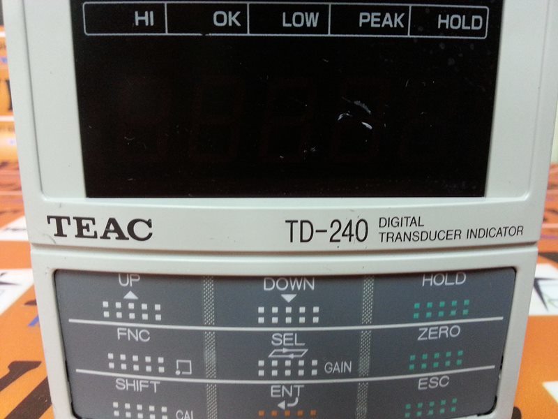 TEAC TD-240 DIGITAL TRANSDUCER INDICATOR - 裕益科技自動化設備可程式編碼器PLC分散式控制系統DCS