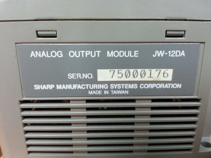 SHARP JW-12DA ANALOG OUTPUT MODULE New in box - 裕益科技自動化設備可程式編碼器PLC分散式控制 ...