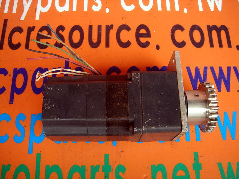 ORIENTAL VEXTA A4595-9215KPGM 5-PHASE STEPPING MOTOR - 裕益科技自動化設備可程式編碼器 ...