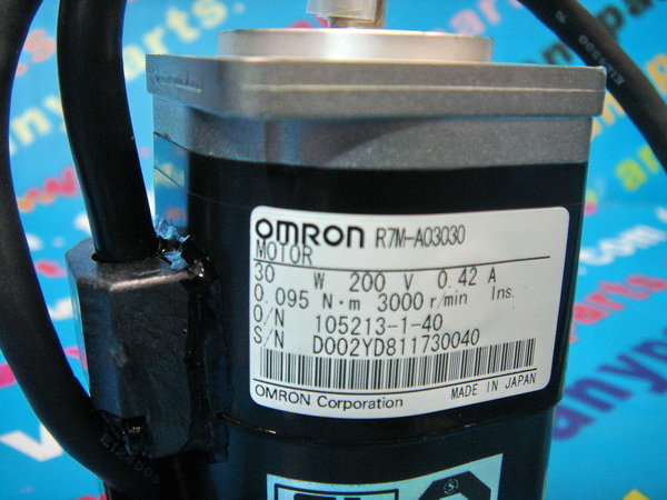 OMRON R7M-A03030 MOTOR 30W 200V 0.42A NEW - PLC DCS SERVO Control MOTOR ...