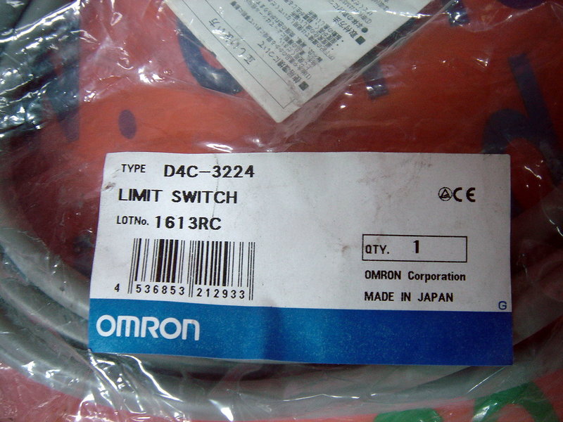 OMRON D4C-3224 - 裕益科技自動化設備可程式編碼器PLC分散式控制系統DCS
