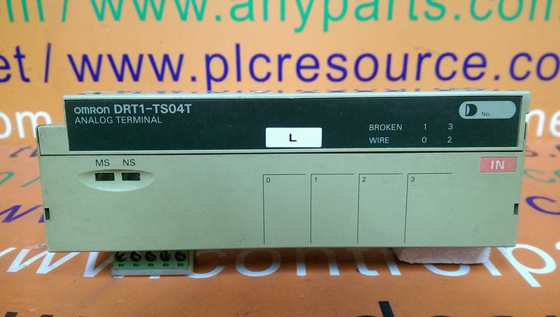 OMRON ANALOG TERMINAL DRT1-TS04T - PLC DCS SERVO Control MOTOR POWER SUPPLY IPC ROBOT