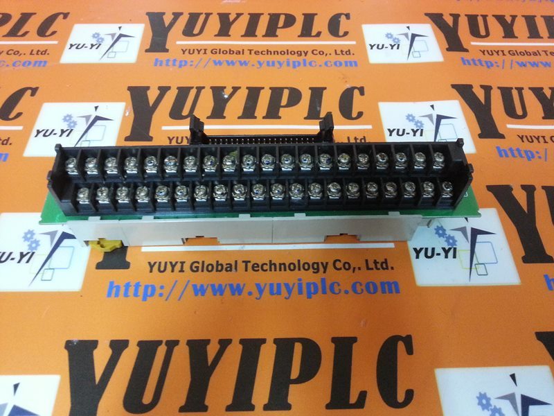 OMRON XW2B-40G5 Terminal Block - PLC DCS SERVO Control MOTOR POWER SUPPLY IPC ROBOT